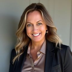 Nichole Ehrbar – Real Estate Agents in Naalehu, HI | Ratings & Reviews