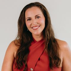 Amanda Courtney – Real Estate Agents in Alva, FL | Ratings & Reviews