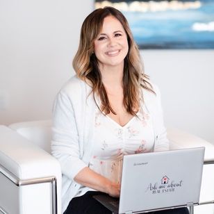 Jenise Gato – Real Estate Agents in undefined, undefined | Ratings ...